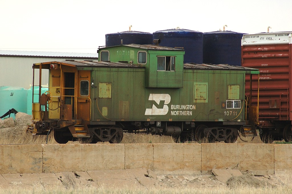 BN 10711, Wide-Vision Caboose, ex Pool Caboose, working in local service